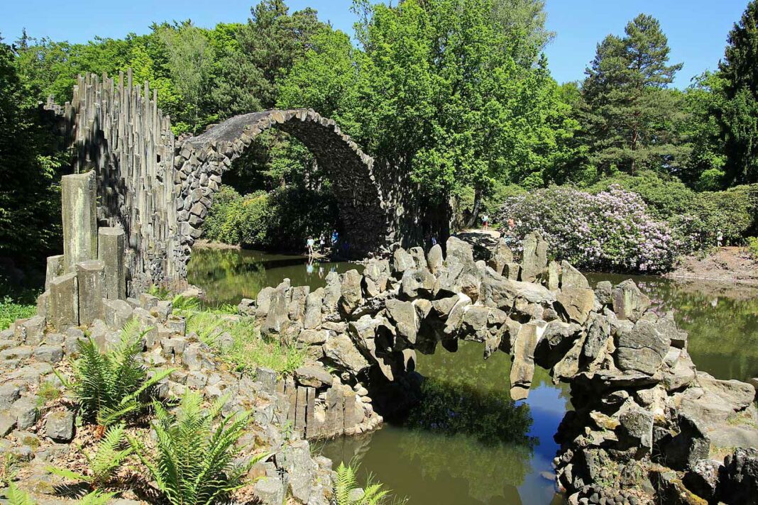 Die Rakotzbrücke in Gablenz | Deutschland mal anders